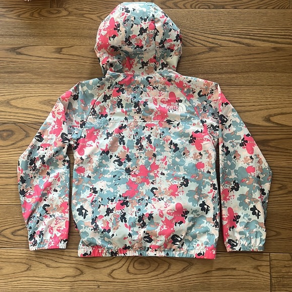 The North Face | Jackets & Coats | The North Face Girls Resolve ...